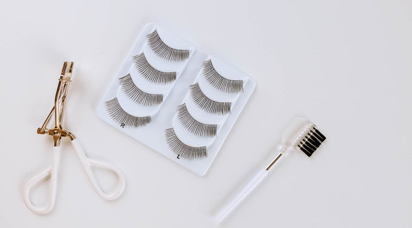 A Beginner's Guide to Eyelash Extension Kits: Everything You Need to K - Method Lash